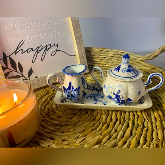 royal delft | Kitchen | Vintage Delft Holland Creamer And Sugar Platter ...